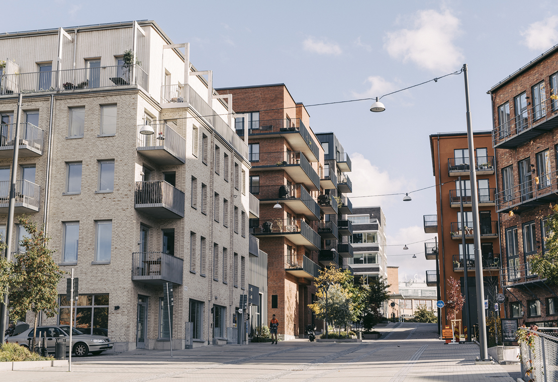 Investor relations | Intrum